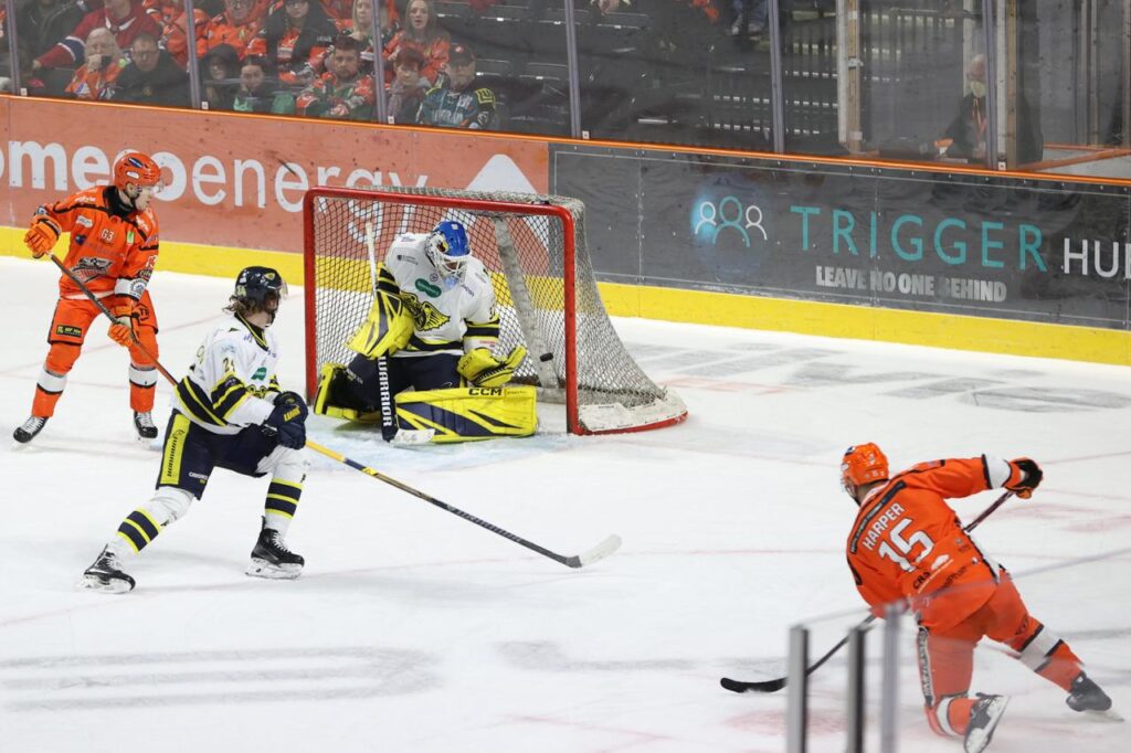 Harper Double Leads Steelers Back to Winning Ways – Sheffield Steelers
